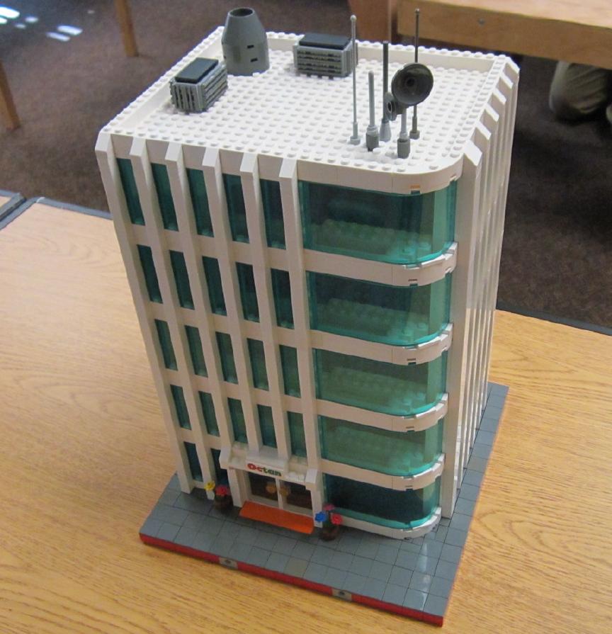 minifig_scale_clark – Cactus Brick